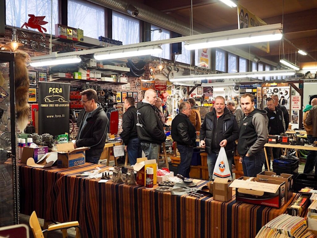 Kuvaraportti: Tomahawk Town Rod & Kustom Swap 26.10.2019 | Wheels.fi